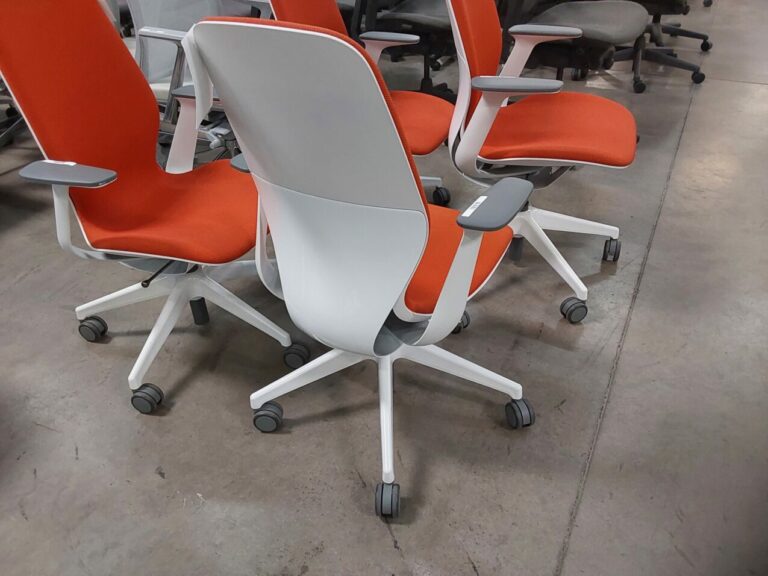 Steelcase SILQ Task Chair - Arizona Office Liquidators and Designs